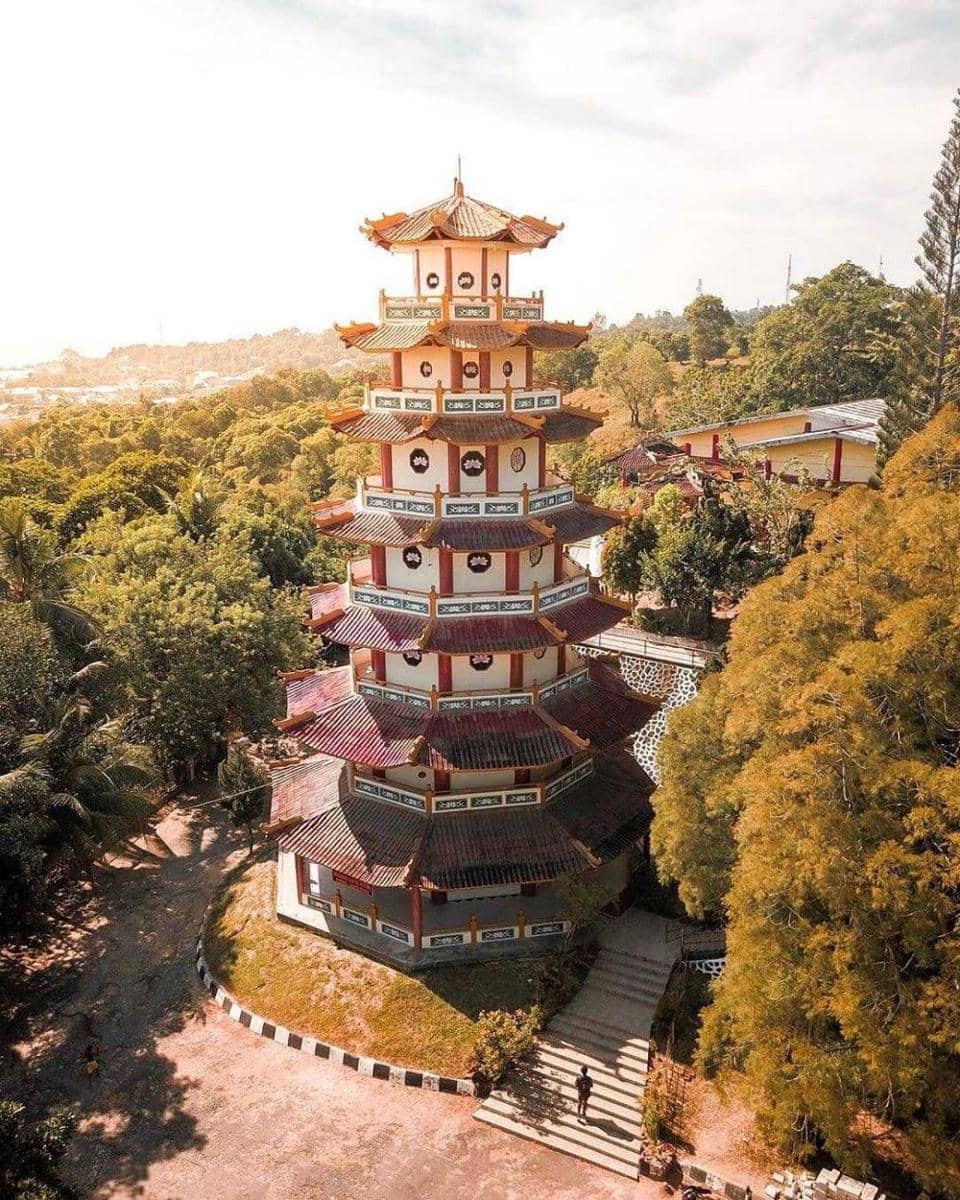 9 Wihara yang Menawan di Indonesia, Tak Perlu Keluar Negeri! | IDN Times