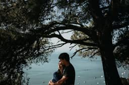 30 Contoh Long Text Buat Pacar, Romantis dan Bikin Meleleh | IDN Times