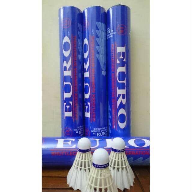 12 Merk Shuttlecock Terbaik, Bikin Pertandingan Makin Seru | IDN Times