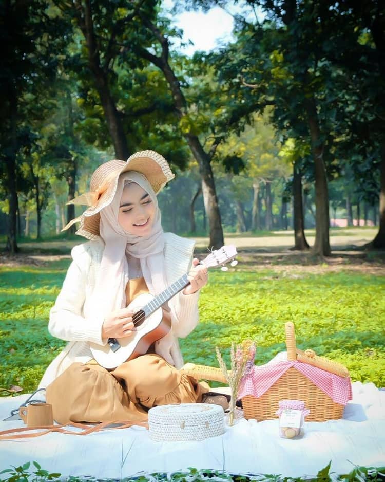 Jago Bahasa Turki di OmeTV, 10 Foto Indyrach yang Anggun | IDN Times