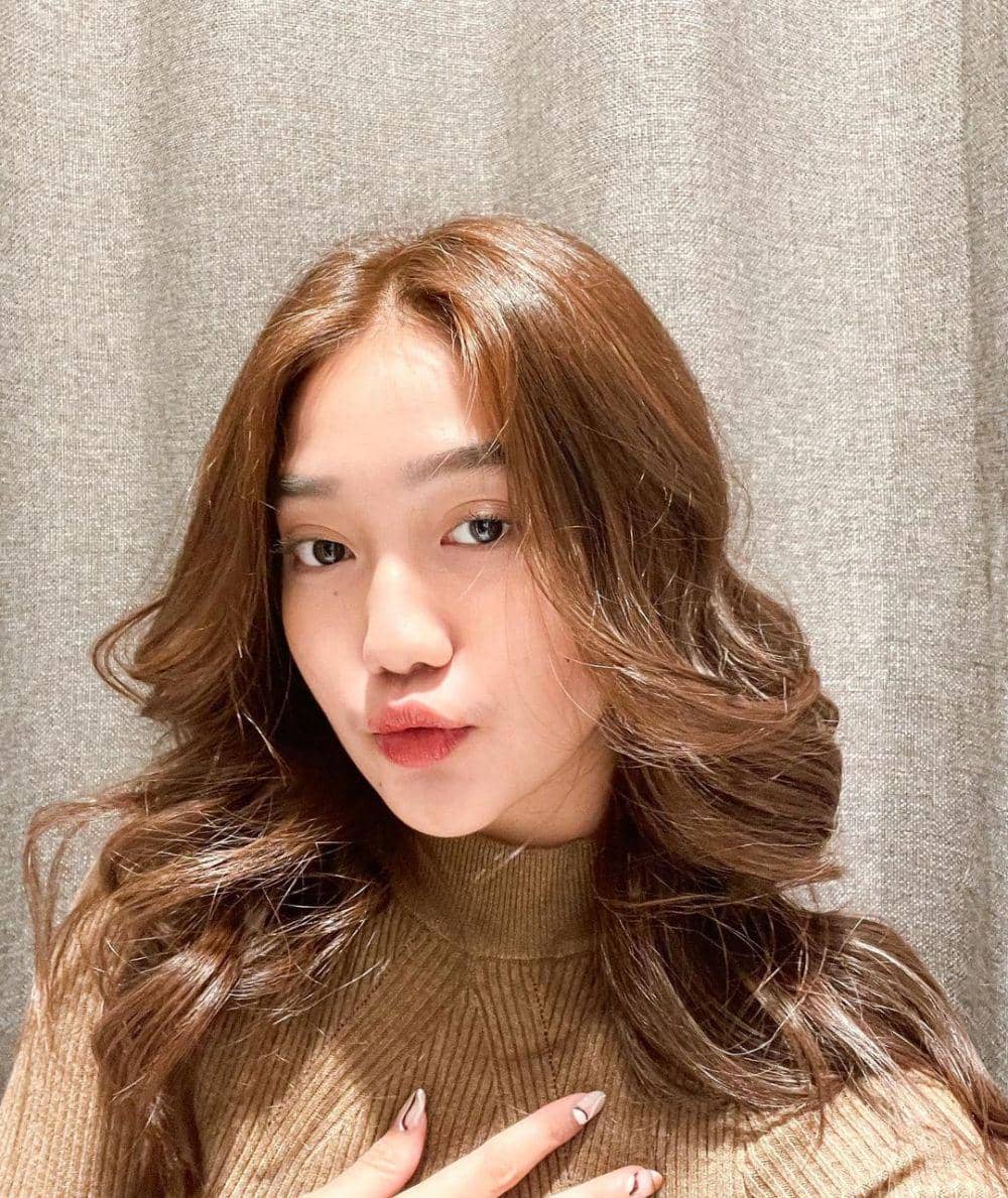 Biodata dan Profil Chandrika Chika | IDN Times