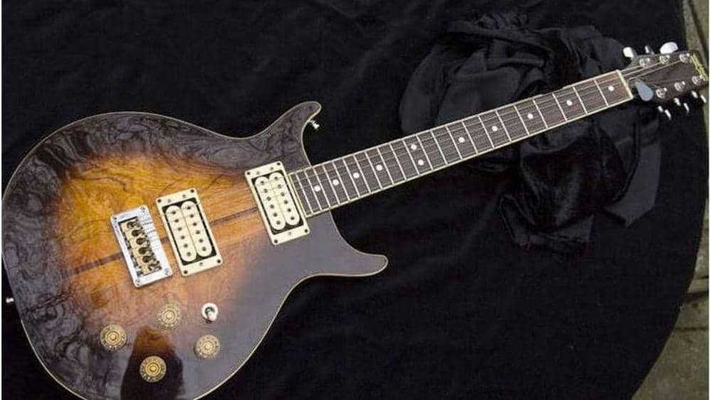 5 Gitar Termahal di Dunia, Harganya Mencapai Rp38 Miliar! | IDN Times