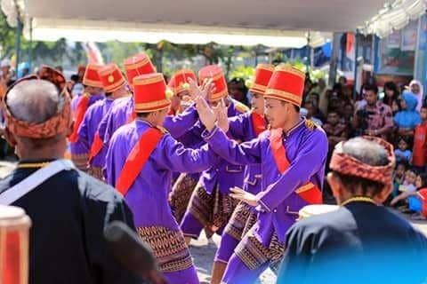 8 Tarian Khas Tradisional dari Nusa Tenggara Barat | IDN Times NTB