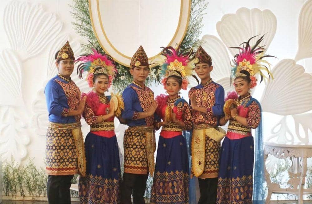 9 Tarian Tradisional Lampung yang Kaya Makna | IDN Times Lampung
