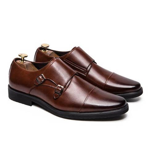 20 Jenis Sepatu Pria untuk Berbagai Acara, Pasti Pas! | IDN Times