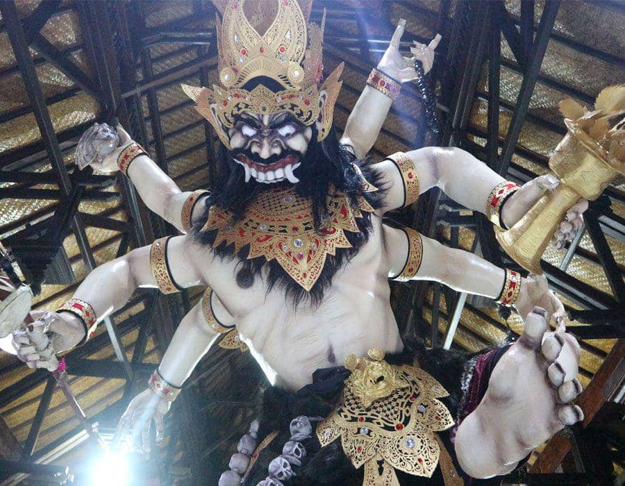 Mengenal Kruna Dwi Lingga dalam Bahasa Bali dan Contohnya | IDN Times Bali