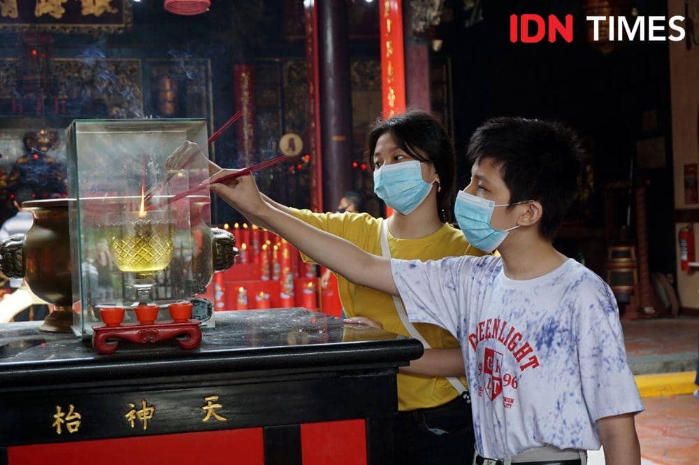 Jangan Salah, Ini Beda Cap Go Meh, Sa Cap Me, dan Ceng Beng | IDN Times ...