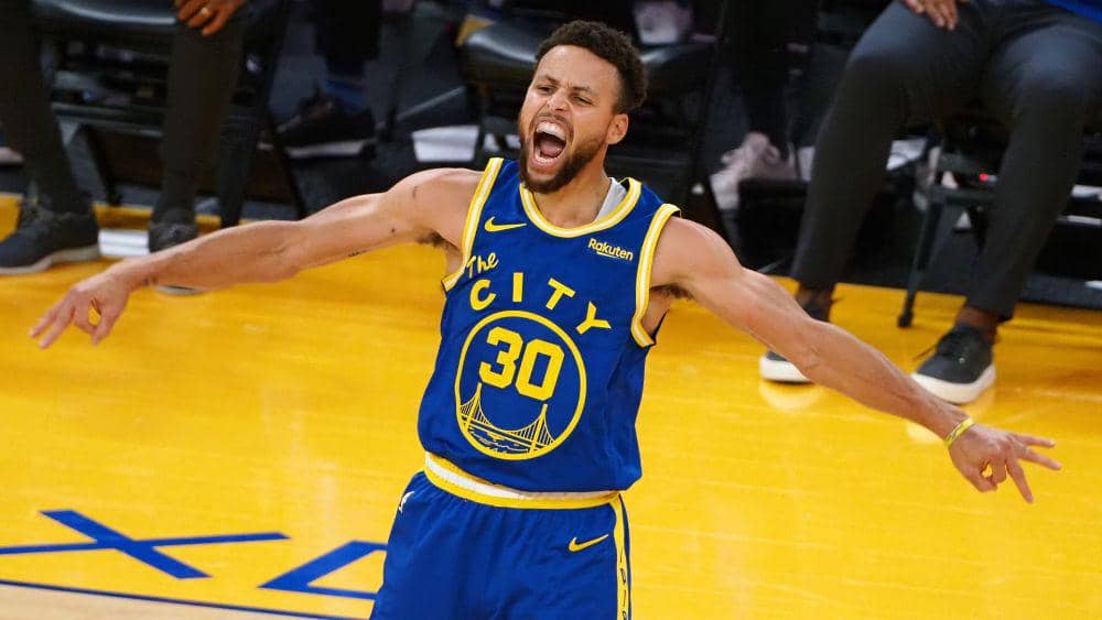 Stephen Curry: Profil, Karir, Prestasi dan Fakta Menariknya | IDN Times