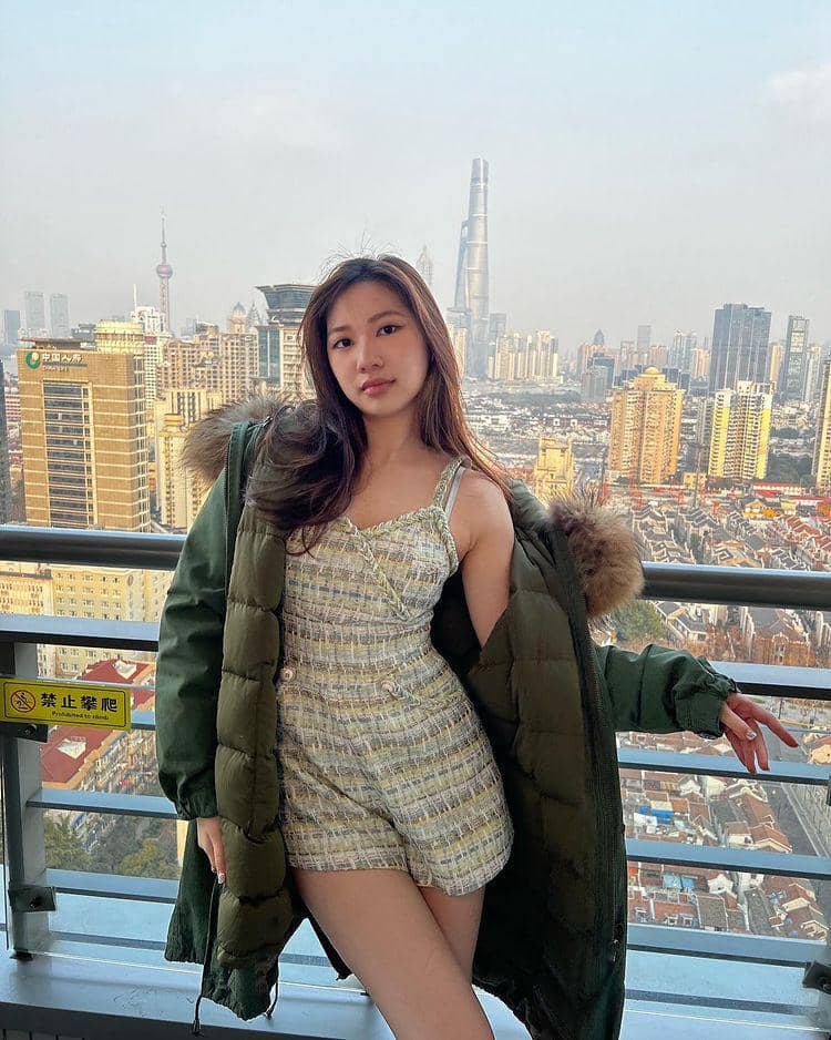 10 Potret Jasmine Yen, Putri Donnie Yen, yang Jadi Penyanyi | IDN Times