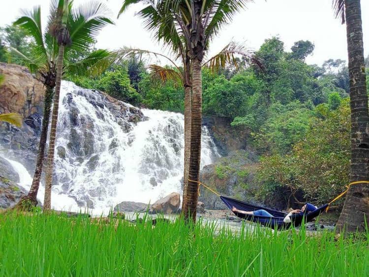 10 Curug di Banten Ini Pas Dikunjungi saat Liburan | IDN Times Banten