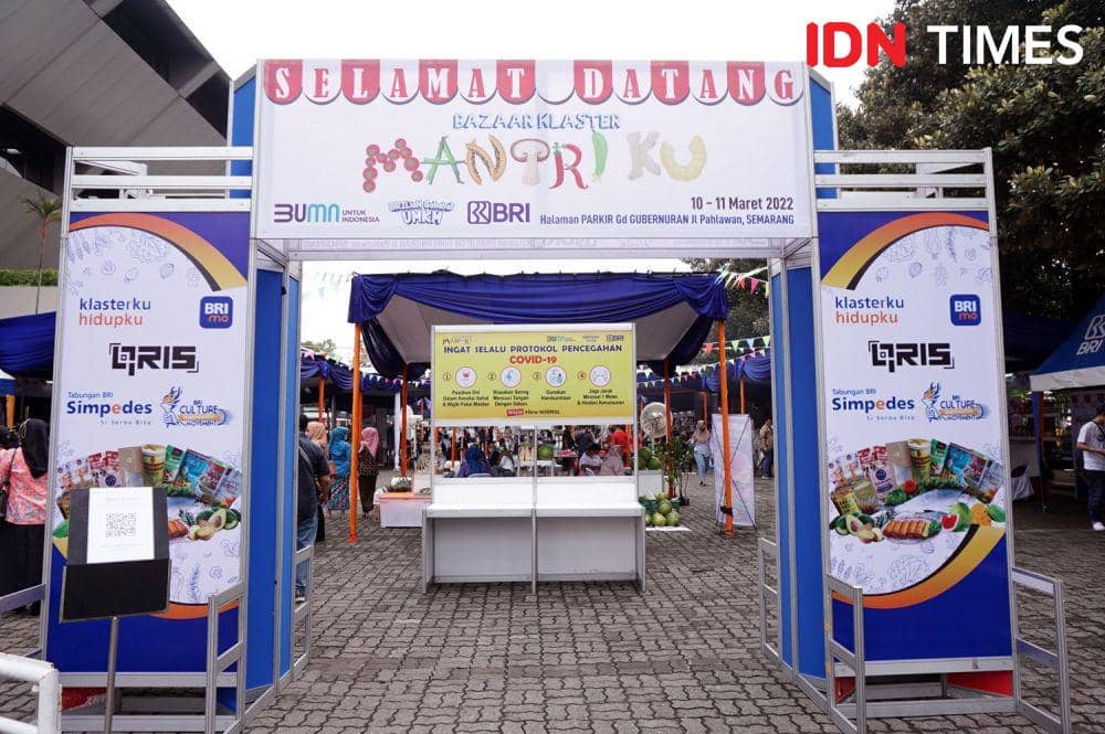 7 Potret Bazaar Klaster Mantriku di Semarang, BRI Bantu UMKM | IDN ...