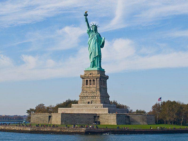 Sejarah Berdirinya Patung Colossus di Rhodes | IDN Times