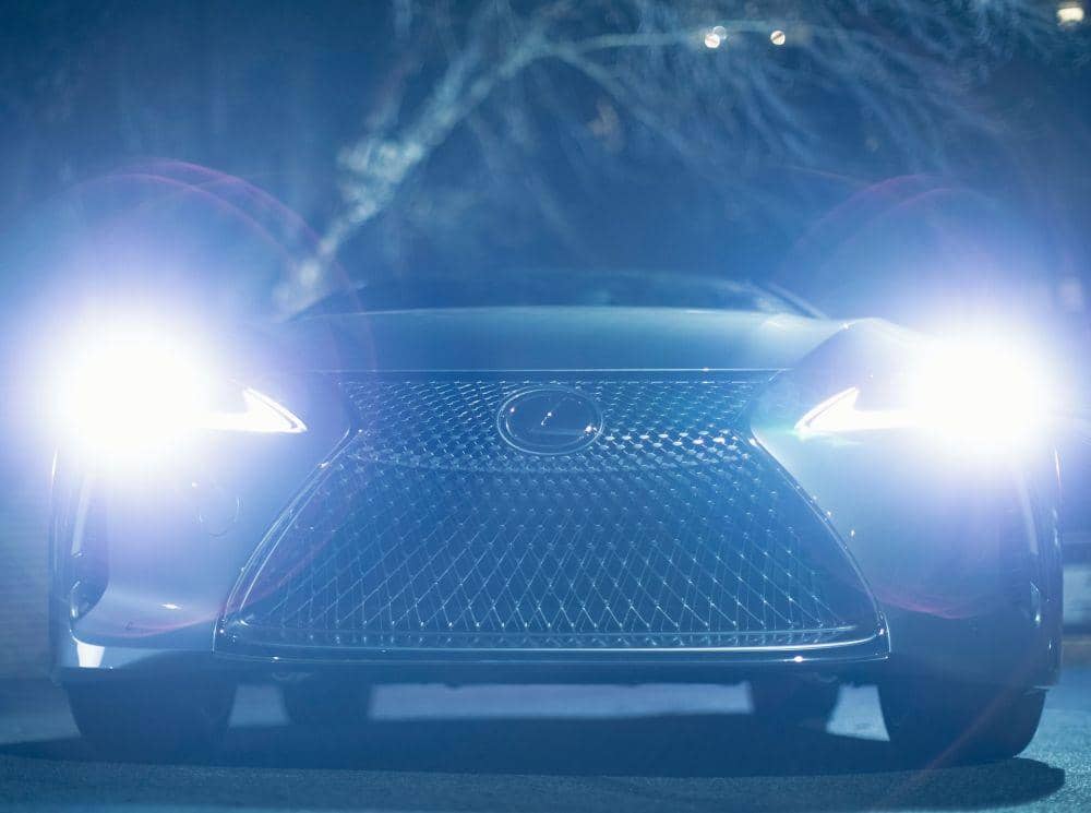 5 Fungsi Lampu Dim Mobil, Jangan Asal Sorot! | IDN Times