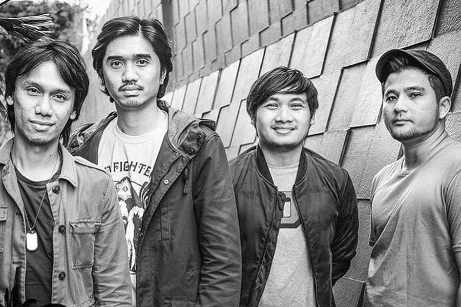 10 Lagu Sheila On 7 yang Siap Temani Galaumu hingga Bahagia | IDN Times