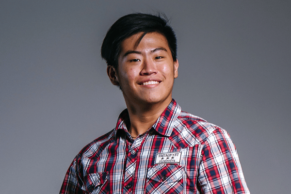 10 Rekomendasi Potongan Mandarin Pria, Rapi dan Stylish | IDN Times