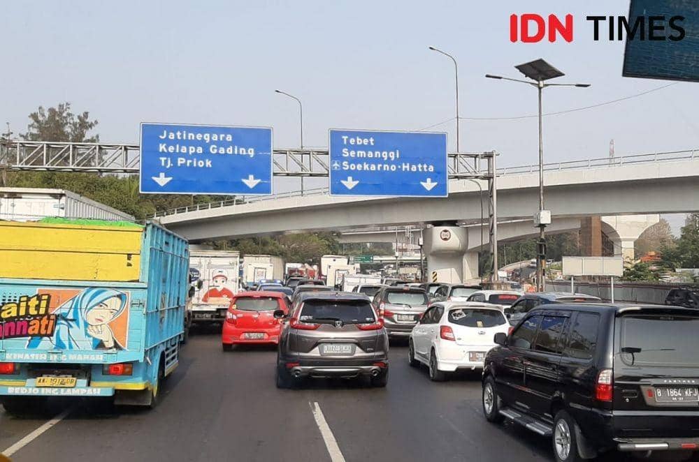Arti 13 Rambu di Jalan Tol, Jangan Sampai Salah Mengartikan | IDN Times