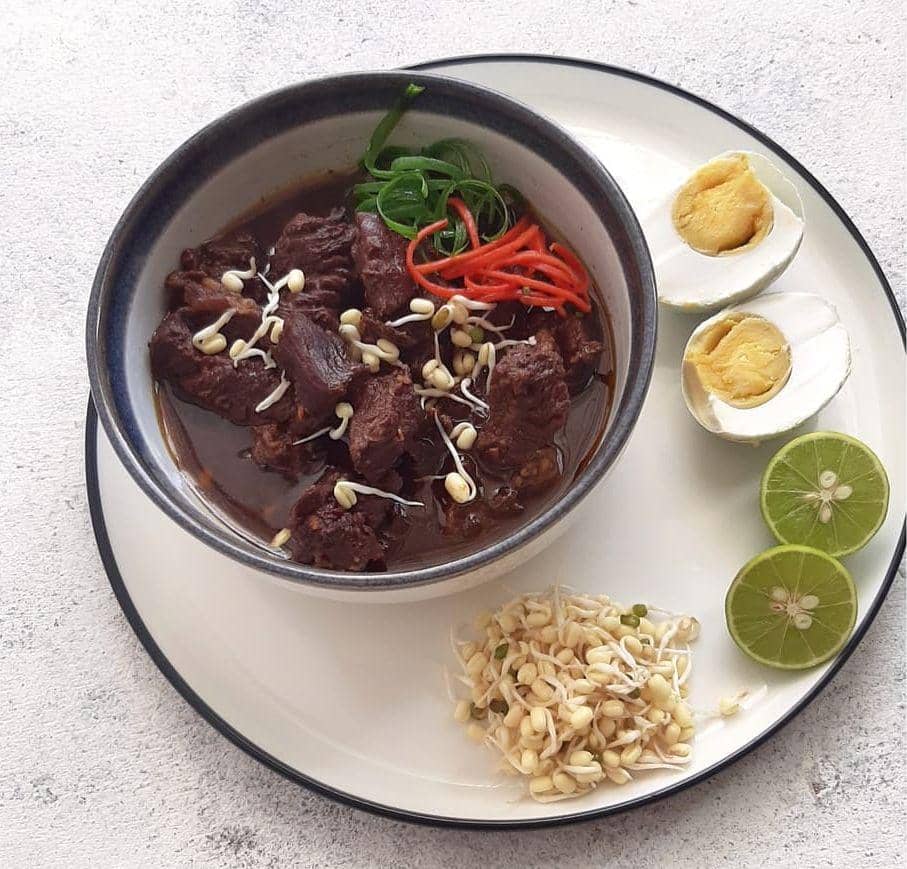 7 Resep Bumbu Rawon Daging Paling Enak yang Kuahnya Medok | IDN Times