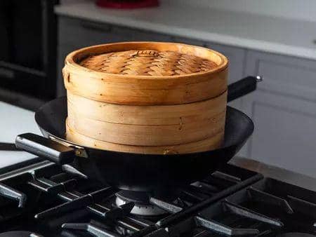 Resep Kue Talam Roti Pandan yang Lembut, Ini Cara Bikinnya! | IDN Times