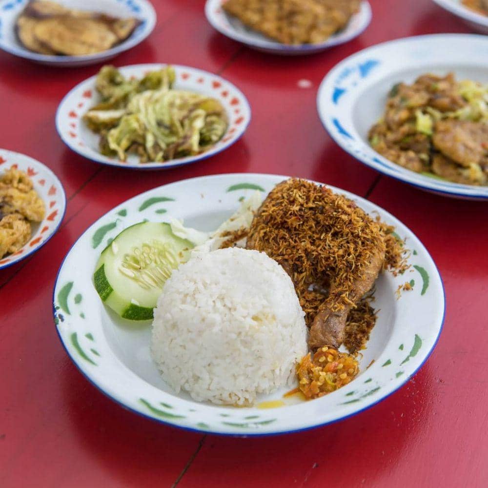 16 Menu Restoran Kereta Api Indonesia, Enak dan Terjangkau | IDN Times