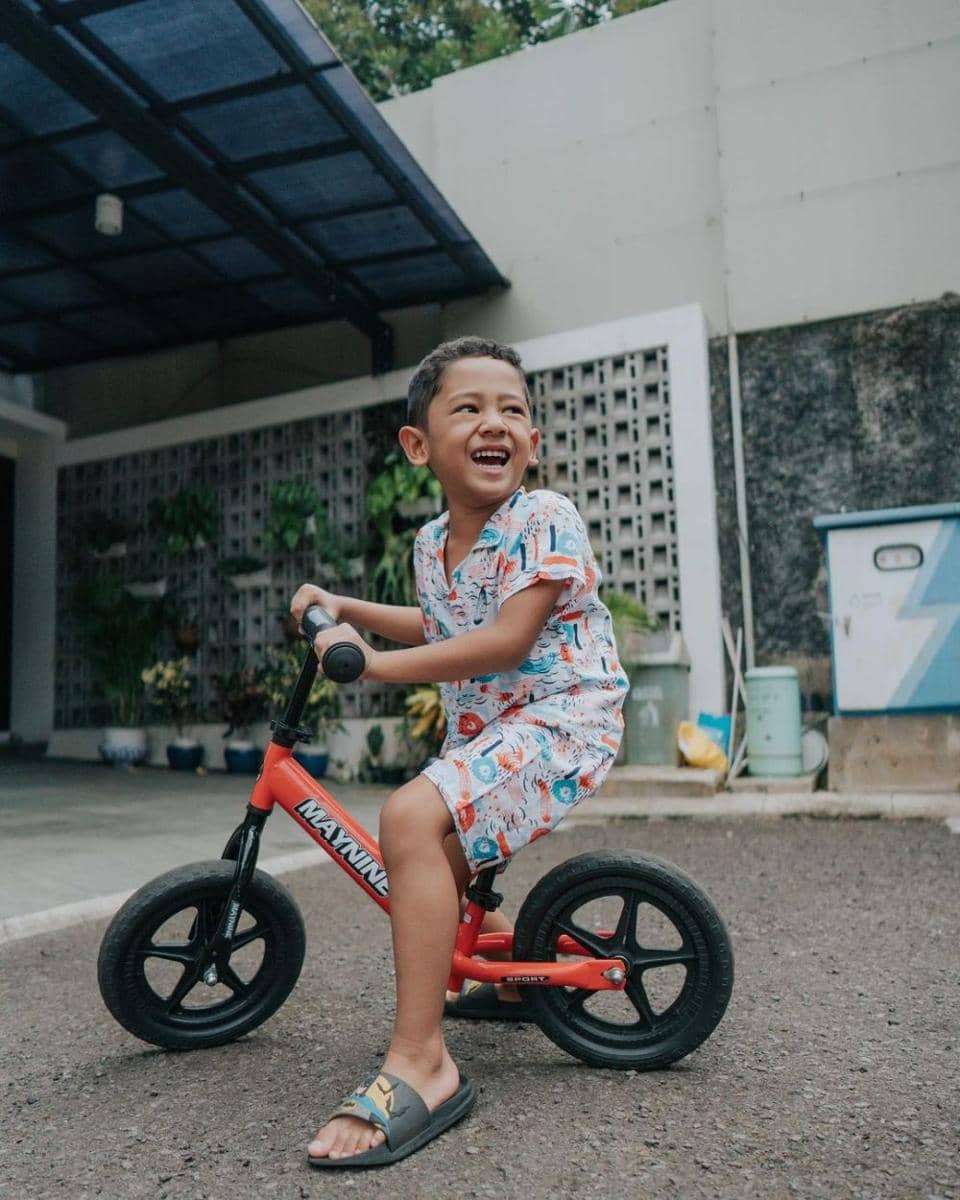 10 Anak Artis dengan Nama Paling Panjang | IDN Times