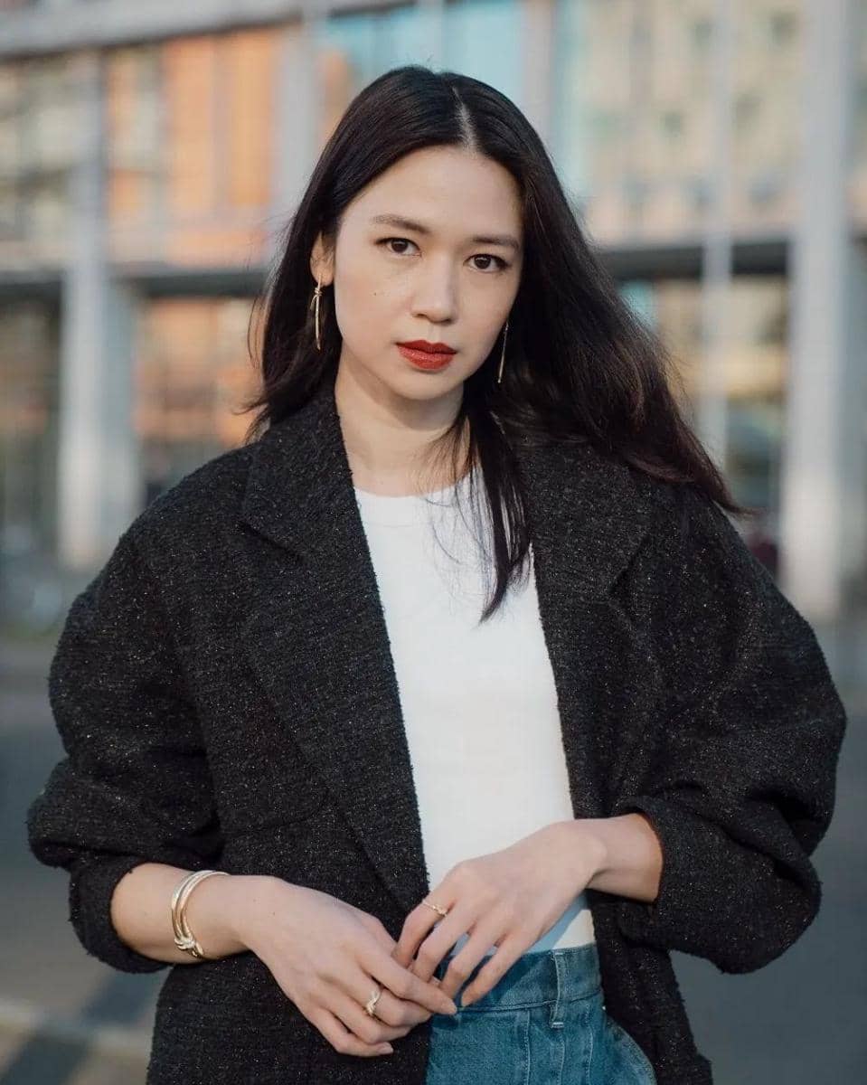 13 Transformasi Laura Basuki dari Kecil sampai Terkenal | IDN Times