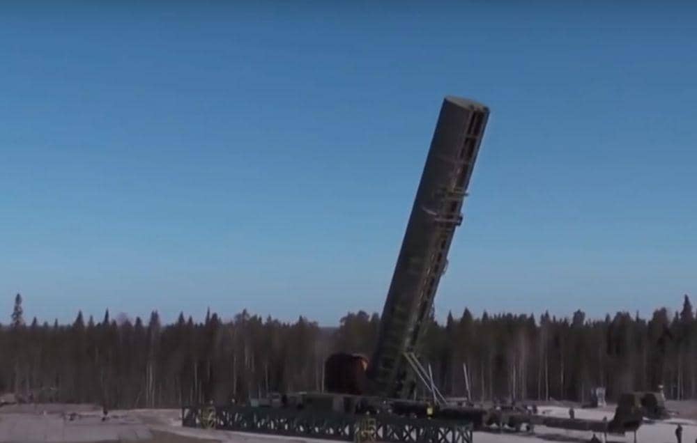 Rudal Sarmat Rusia Siap Tempur, Daya Jelajahnya 18.000 Km | IDN Times