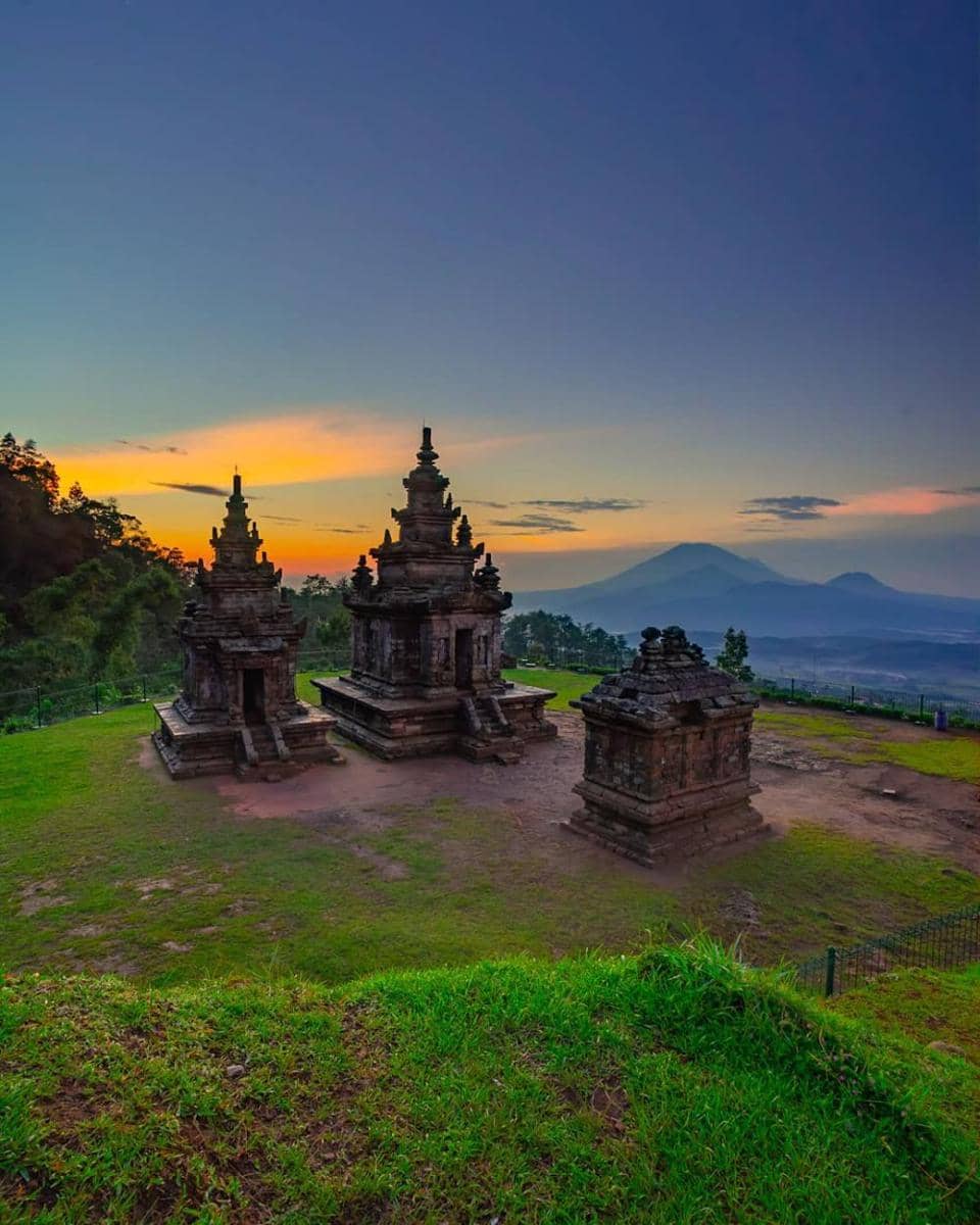 10 Candi di Indonesia Paling Besar dan Megah | IDN Times