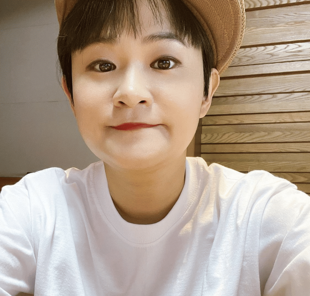 Kronologi Isu Jiho OMG - Kim Shin Young Pacaran Sesama Jenis | IDN Times