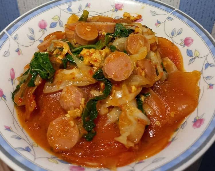 10 Resep Seblak Khas Bandung yang Pedas dan Enak | IDN Times