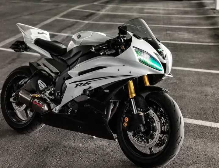 Spesifikasi Yamaha R6, Motor Gahar Sporty di Kelas 600 cc | IDN Times
