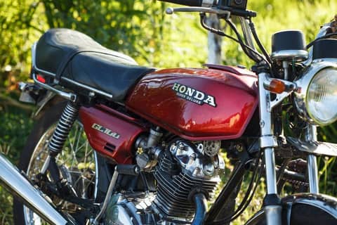 Honda GL100: Harga dan Spesifikasi | IDN Times