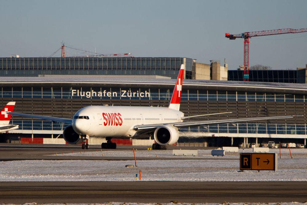 Wilayah Udara Swiss Dibuka Kembali Setelah Kerusakan Teknis | IDN Times