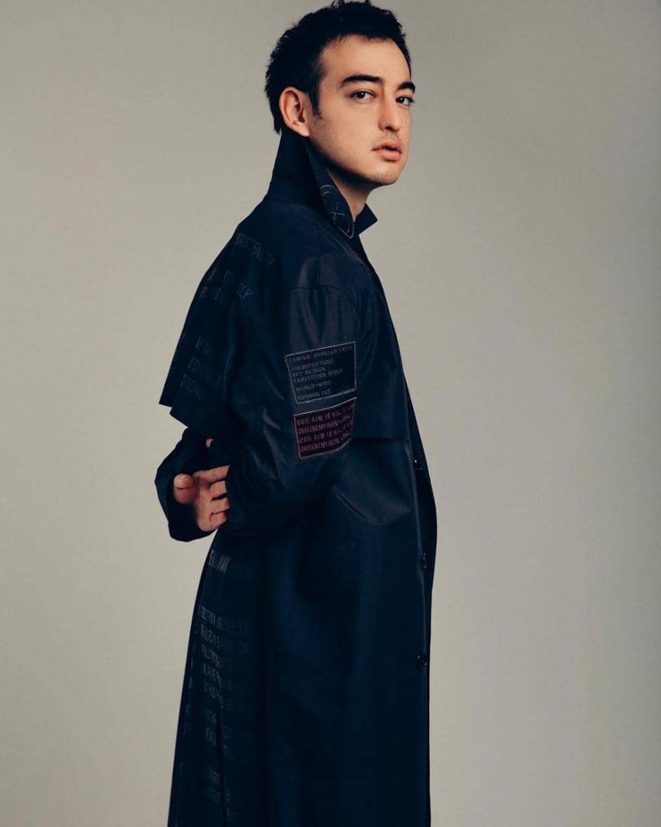 Biodata dan Profil Joji, Penyanyi Lagu Viral Glimpse of Us | IDN Times