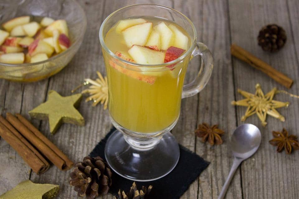 5 Fakta Rum, Bahan Populer yang Berikan Aroma pada Kue | IDN Times