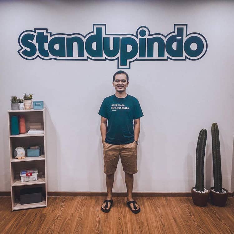 10 Fakta Menarik Bene Dion, Penulis Skenario Film Terlaris | IDN Times