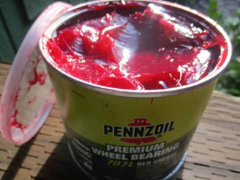 Apa Itu Grease? Ini Fungsi hingga Cara Memilih Grease | IDN Times