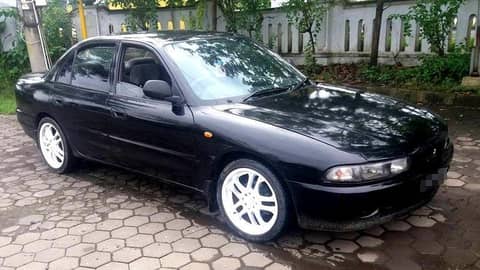 Mitsubishi Galant: Harga dan Spesifikasi | IDN Times