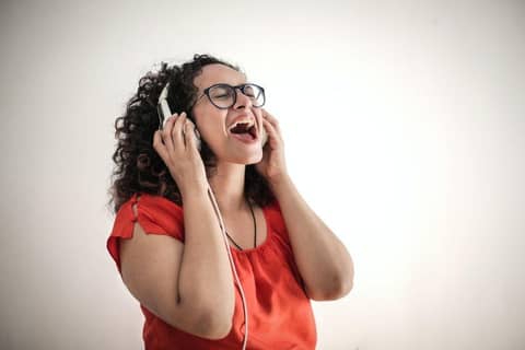 3 Jenis Suara Wanita dan Penjelasannya, Lengkap | IDN Times