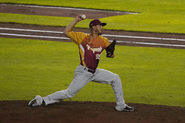 7 Teknik Dasar Permainan Softball yang Harus Dikuasai | IDN Times