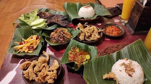 20 Tempat Makan di Depok yang Enak dan Wajib Dicoba | IDN Times