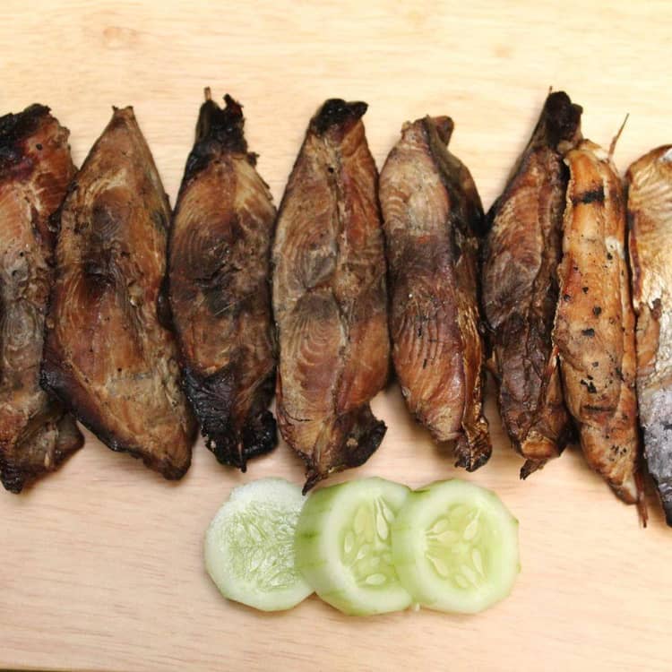 12 Jenis Ikan yang Biasa Dijadikan Ikan Asap, Ada Favoritmu? | IDN Times