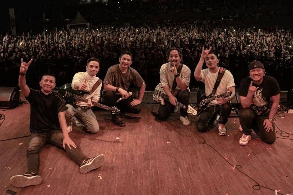 Lirik Lagu Dunia Menangis - Ungu | IDN Times