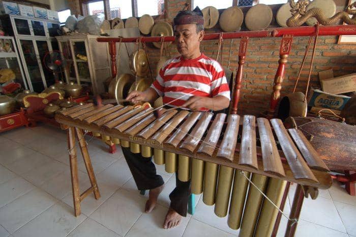 5 Alat Musik Tradisional Jogja, Mainkan Yuk! | IDN Times Jogja