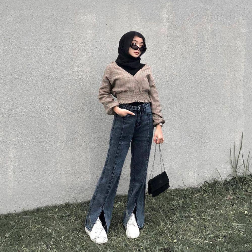 10 Inspirasi Padu Padan Crop Top Hijab, Cocok Berbagai Acara | IDN Times