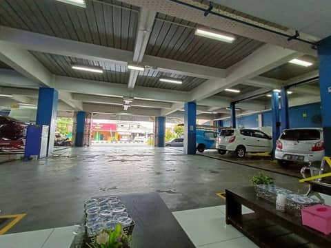 7 Bengkel Mobil Bekasi Terbaik, Punya Mekanik Andal | IDN Times
