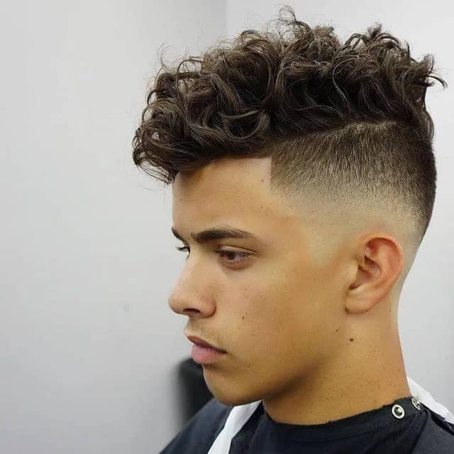15 Model Potongan Rambut Mohawk, Kekinian Banget! | IDN Times