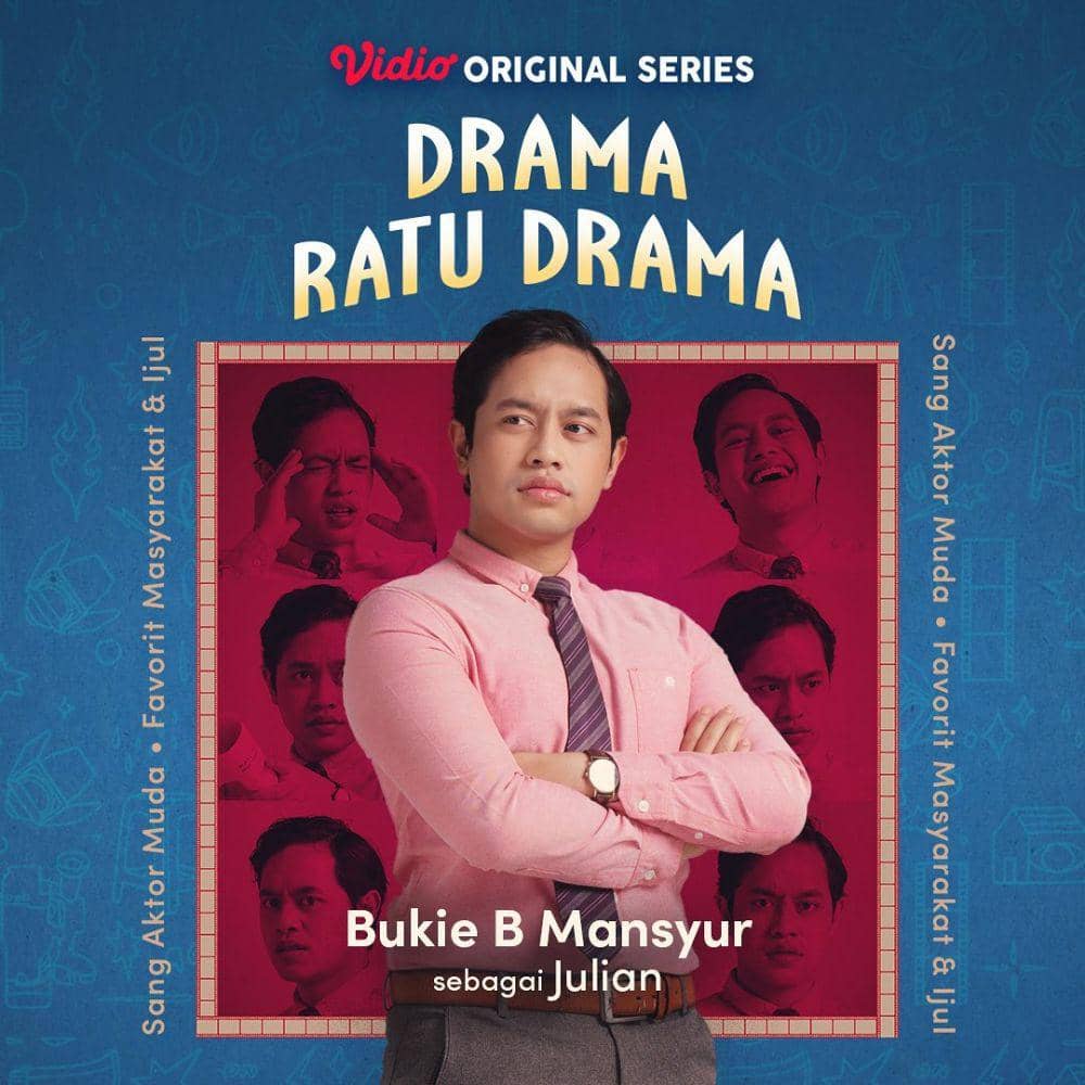 9 Potret Bukie B. Mansyur Pemeran Julian di Drama Ratu Drama | IDN Times