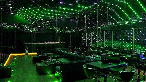 5 Rekomendasi Bar dan Lounge di PIK buat Nongkrong | IDN Times