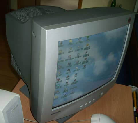 Sejarah Layar Monitor Komputer dari Masa ke Masa | IDN Times