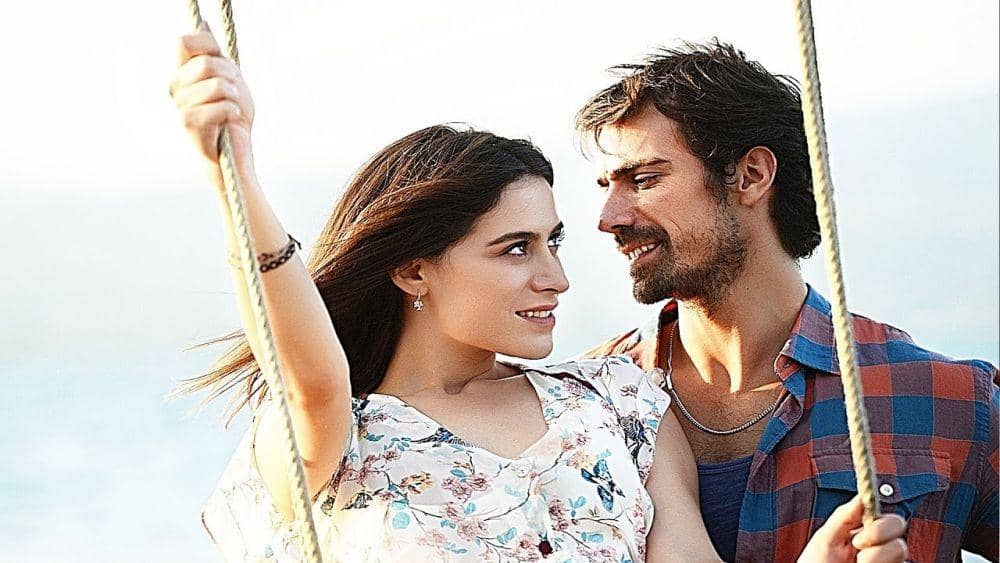 7 Film Turki Romantis Terbaik untuk Nobar dengan Pasangan | Duniaku.com